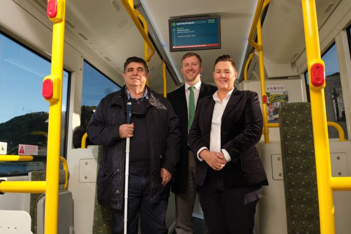 Bus stops, notable locations to be announced onboard Metlink buses ...